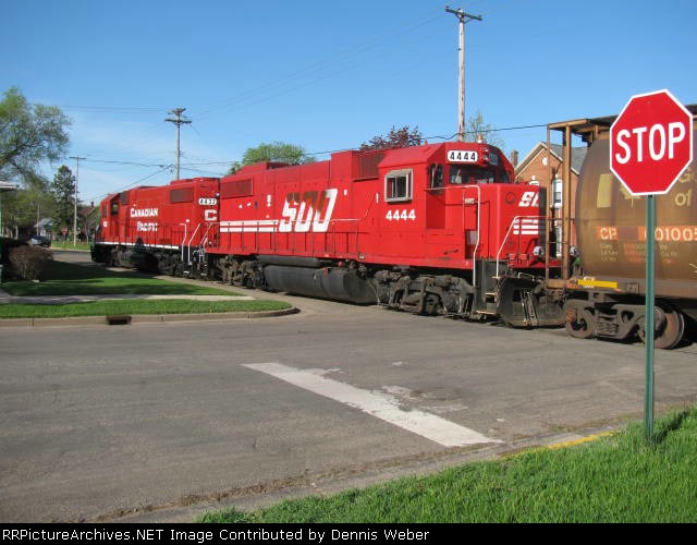 SOO GP38-2 4444